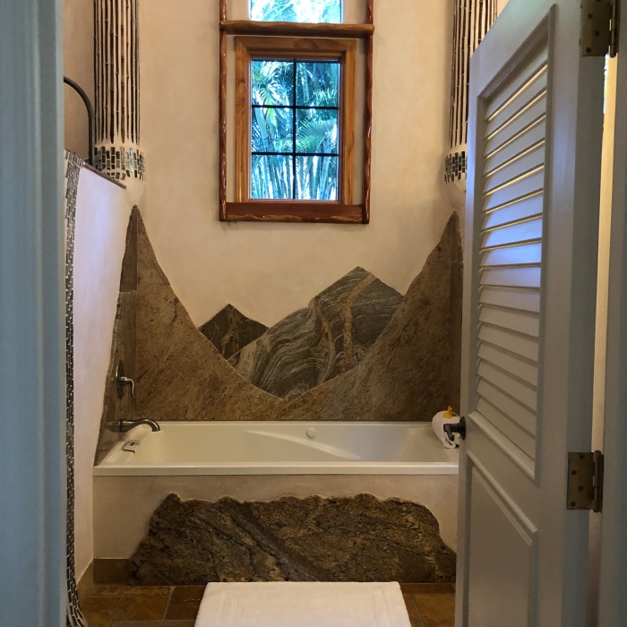 Sleep Like a Baby at the Inn at Mama’s Fish House in Maui | Trips and ...